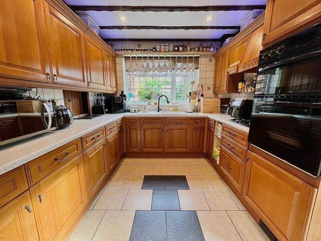 House 4 Bedroom For Sale Luton Luton 480000 ELS89445591