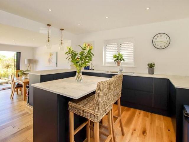 House 4 Bedroom For Sale Lymington Hampshire 750000 ELS101796768