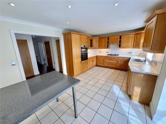House 4 Bedroom For Sale Lymington Hampshire 765000 ES101278040