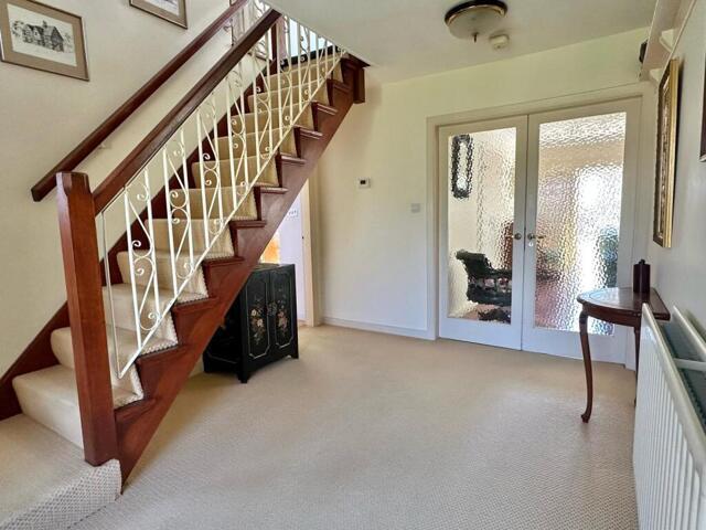 House 4 Bedroom For Sale Lymington Hampshire 995000 ELS99029101