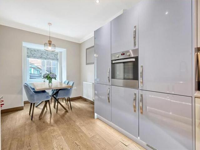 House 4 Bedroom For Sale Mountnessing Mountnessing 550000 ES101675655