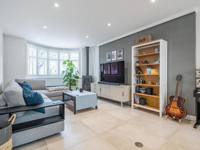 House 4 Bedroom For Sale Morden Greater London 910000 ELS100158603