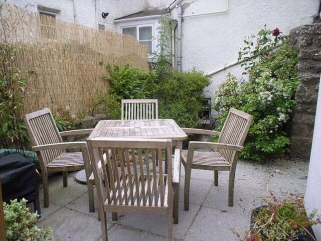 House 4 Bedroom For Sale Moretonhampstead Devon 375000 ELS99054867