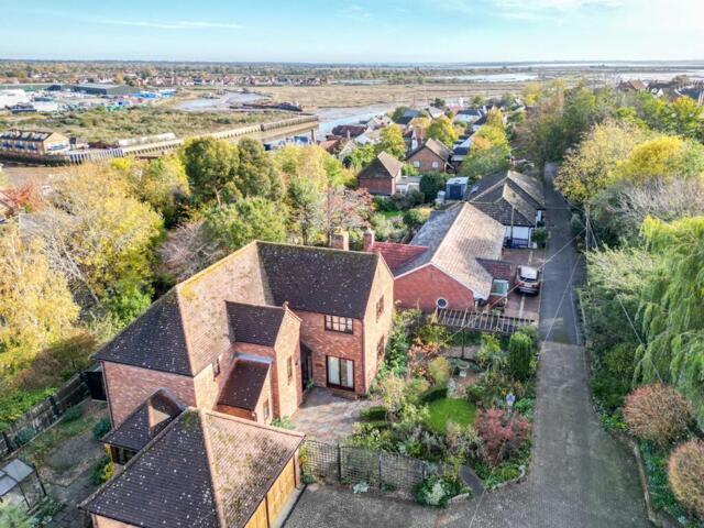 House 4 Bedroom For Sale Maldon Essex 750000 ES99130313