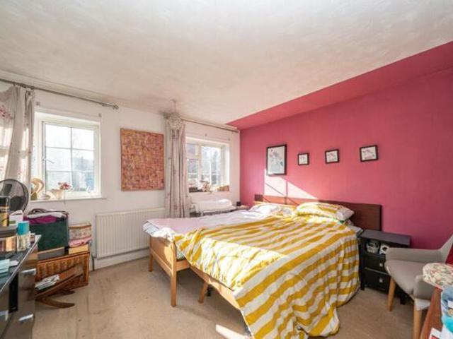 House 4 Bedroom For Sale Markyate Hertfordshire 465000 ELS100191727