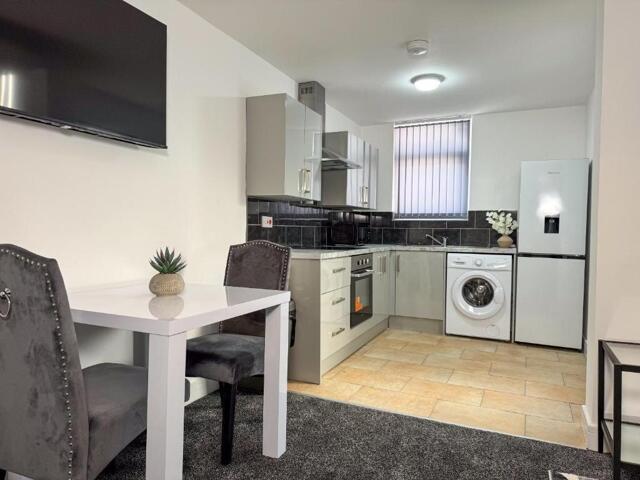 House 4 Bedroom For Sale Middlesbrough Middlesbrough 125000 ELS100855179