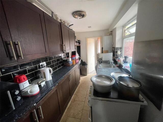 House 4 Bedroom For Sale Middlesbrough Middlesbrough 90000 ELS101678512