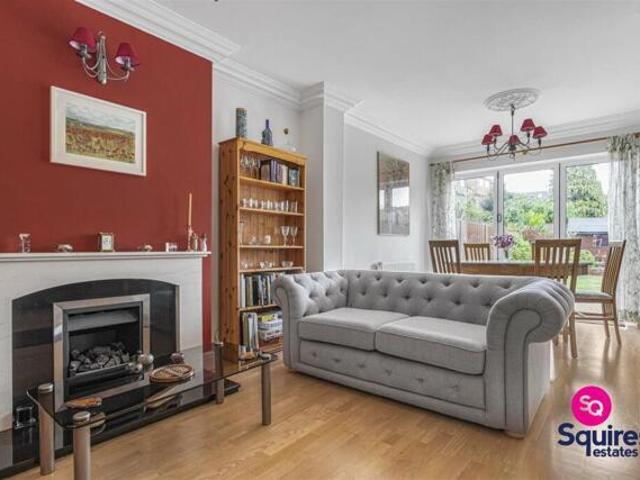 House 4 Bedroom For Sale Mill Hill Great London 1100000 ES98718530