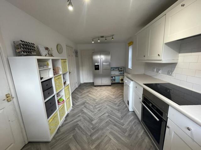 House 4 Bedroom For Sale Milton Keynes Milton Keynes 595000 ELS100426065
