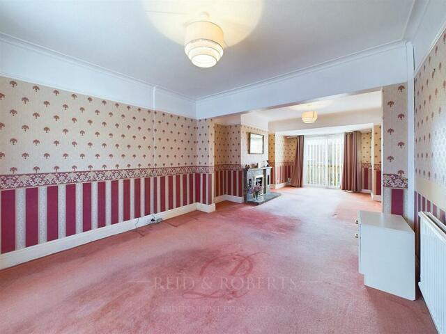 House 4 Bedroom For Sale Mynydd Isa Mynydd Isa 250000 ES100426528