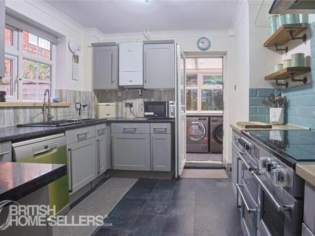 House 4 Bedroom For Sale Nottinghamshire Nottinghamshire 370000 ES99808567