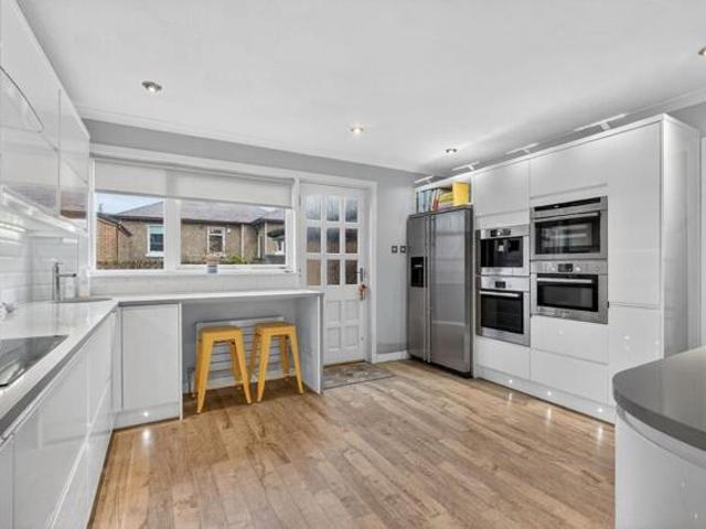 House 4 Bedroom For Sale North Ayrshire North Ayrshire 325000 ES99523722