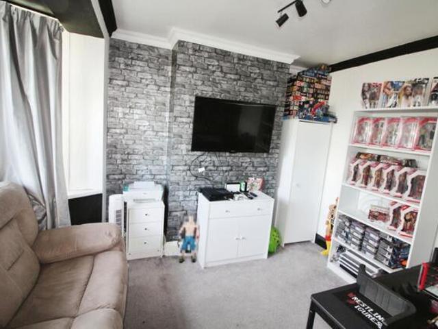 House 4 Bedroom For Sale North Lincolnshire North Lincolnshire 175000 ES98765683