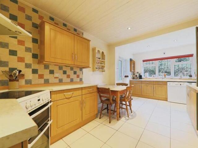 House 4 Bedroom For Sale North Yorkshire North Lincolnshire 345000 ES98404401
