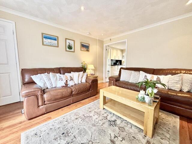 House 4 Bedroom For Sale North Yorkshire North Yorkshire 435000 ES101931819