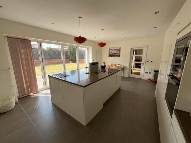 House 4 Bedroom For Sale North Yorkshire North Yorkshire 450000 ES98903426