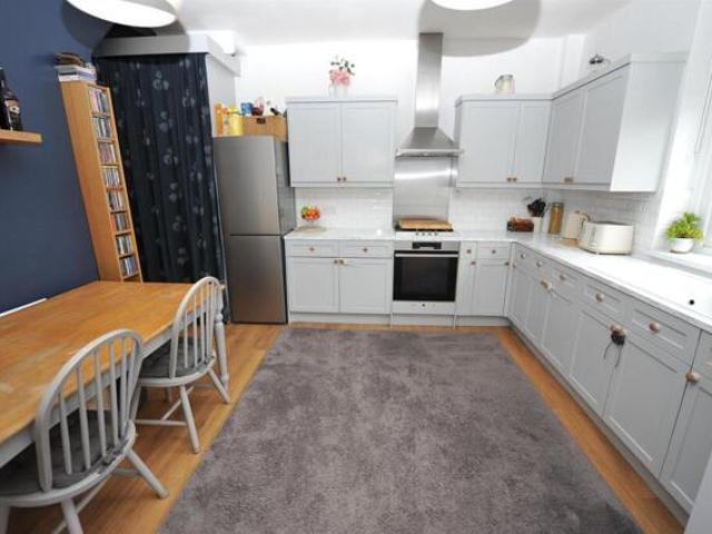 House 4 Bedroom For Sale North Yorkshire North Yorkshire 165000 ES99735851