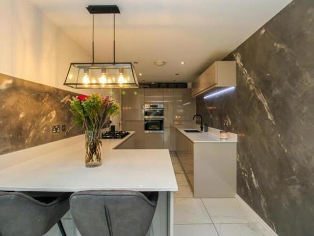 House 4 Bedroom For Sale North Yorkshire North Yorkshire 387500 ELS99236997