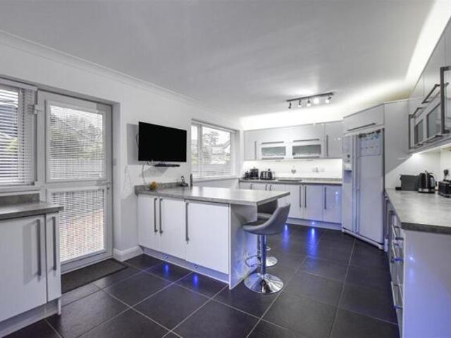 House 4 Bedroom For Sale North Yorkshire North Yorkshire 395000 ES99054863
