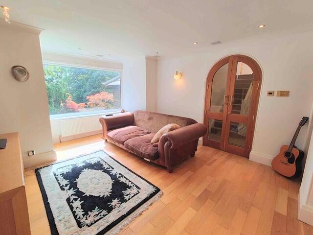 House 4 Bedroom For Sale North Yorkshire Calderdale 575000 ELS99571936