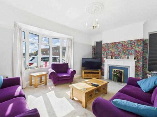 House 4 Bedroom For Sale North Yorkshire East Riding Of Yorkshire 495000 ES98903635