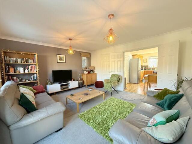 House 4 Bedroom For Sale North Yorkshire Kirklees 279950 ES100855099
