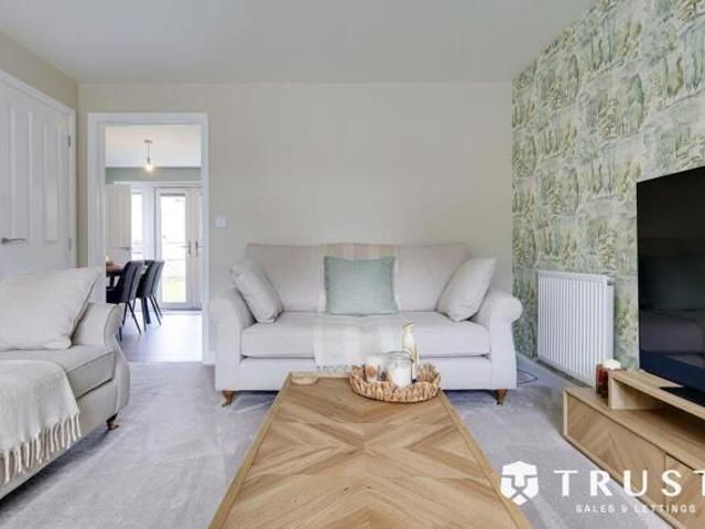 House 4 Bedroom For Sale North Yorkshire Leeds 380000 ELS101892082