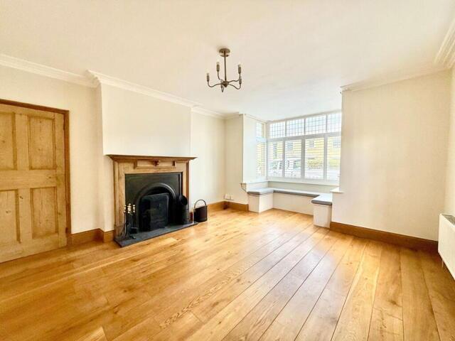 House 4 Bedroom For Sale North Yorkshire Leeds 575000 ELS98930210