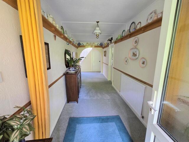 House 4 Bedroom For Sale North Yorkshire Redcar And Cleveland 430000 ELS101060068