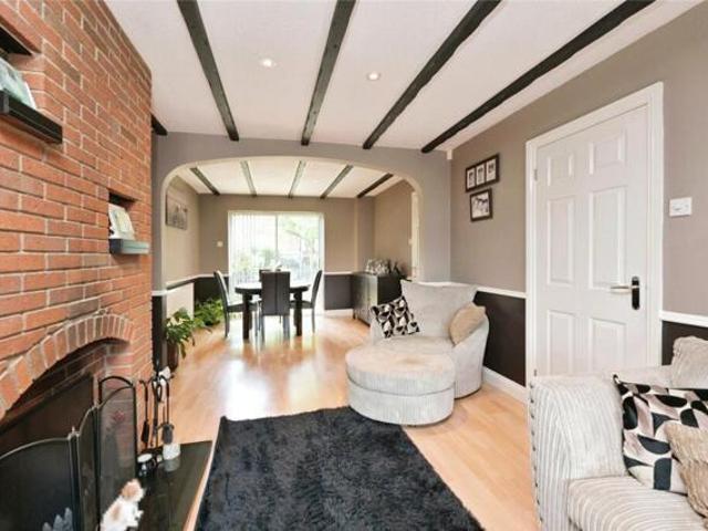 House 4 Bedroom For Sale Northampton Northamptonshire 415000 ES99523477