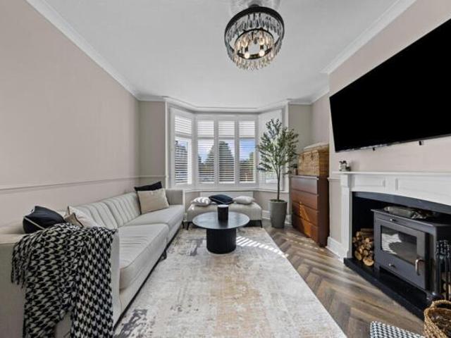 House 4 Bedroom For Sale Northampton Northamptonshire 340000 ELS99895138