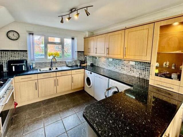 House 4 Bedroom For Sale Northamptonshire Northamptonshire 409950 ELS100855152