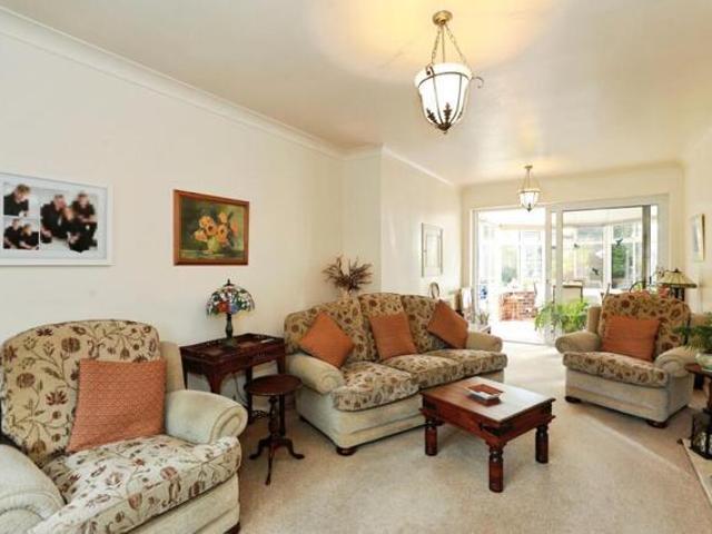 House 4 Bedroom For Sale Newcastle Staffordshire 290000 ES99735938
