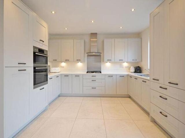 House 4 Bedroom For Sale Newport Isle Of Wight 430000 ES99840063