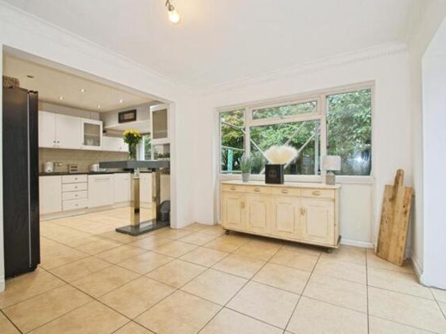 House 4 Bedroom For Sale Newport Newport 340000 ELS100132403