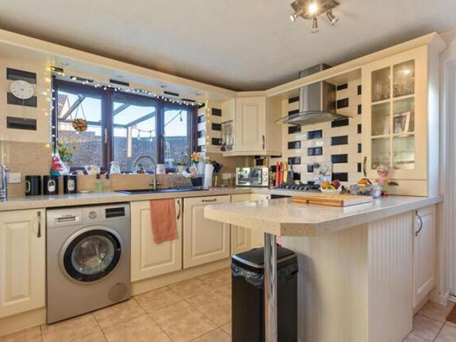 House 4 Bedroom For Sale Newport Newport 365000 ELS101316111