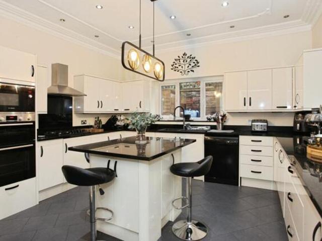 House 4 Bedroom For Sale Newport Newport 500000 ES101676829