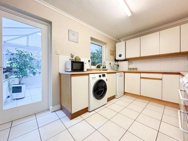 House 4 Bedroom For Sale Newton Abbot Devon 250000 ELS99952226