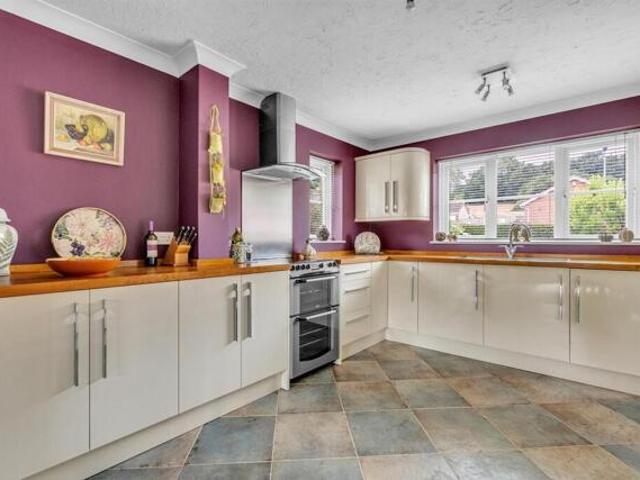 House 4 Bedroom For Sale Newton Popplefor Devon 600000 ES99895482