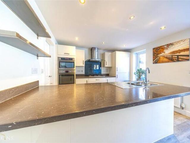 House 4 Bedroom For Sale Nuneaton Warwickshire 450000 ES100685103
