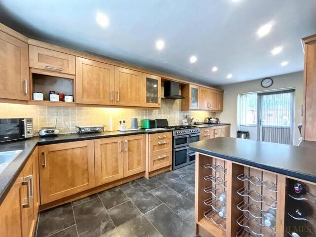 House 4 Bedroom For Sale South Tyneside South Tyneside 199950 ES99773458