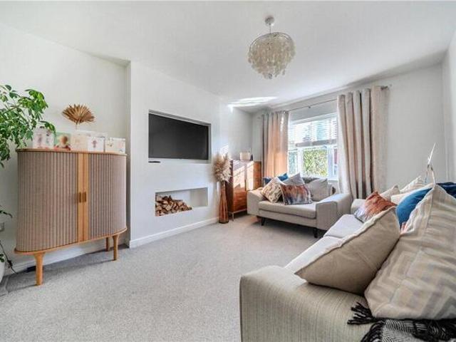 House 4 Bedroom For Sale Southampton Southampton 560000 ES99926246