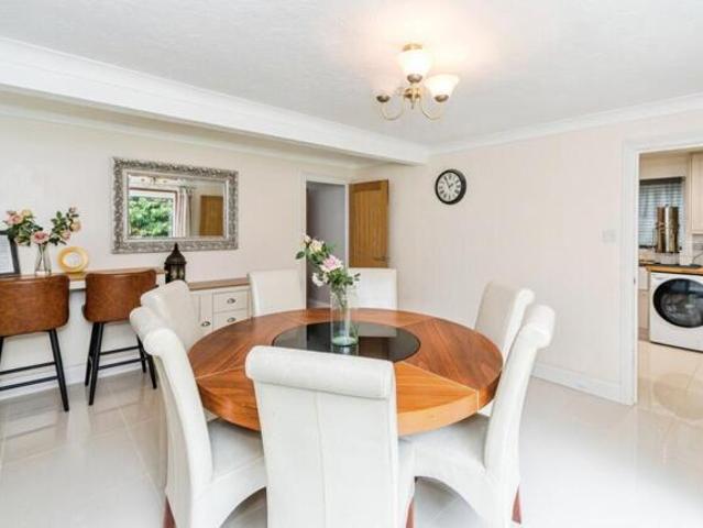House 4 Bedroom For Sale Southampton Southampton 725000 ELS101316286