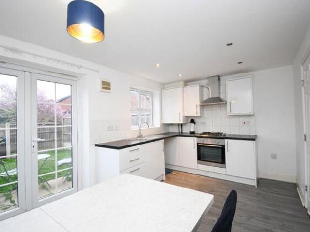 House 4 Bedroom For Sale Salford Salford 215000 ES101278104