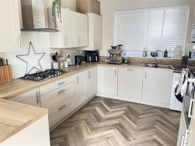 House 4 Bedroom For Sale Salisbury Wiltshire 500000 ES101777739