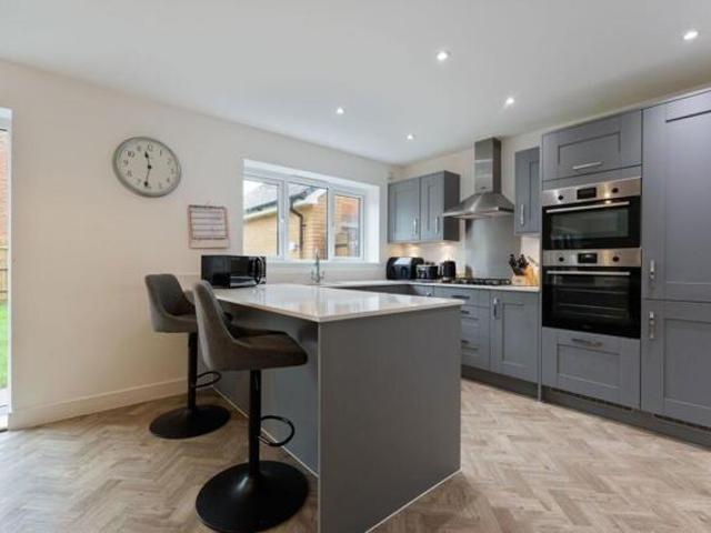 House 4 Bedroom For Sale Salisbury Wiltshire 575000 ES98119094