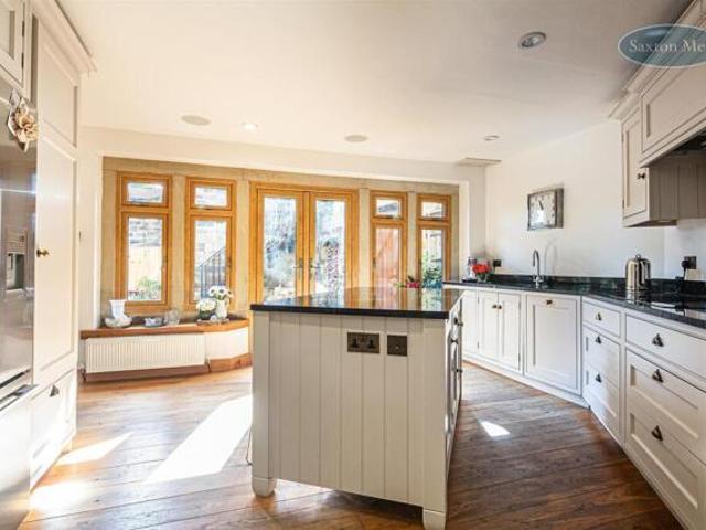 House 4 Bedroom For Sale Sheffield South Yorkshire 550000 ES100023882