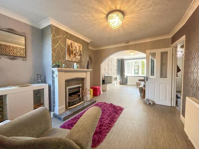 House 4 Bedroom For Sale Sittingbourne Kent 270000 ES88753011