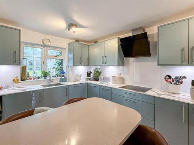 House 4 Bedroom For Sale St. Albans Hertfordshire 975000 ELS101278094