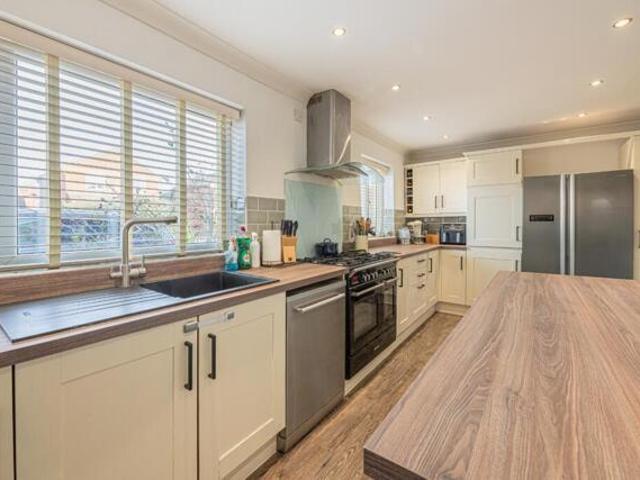 House 4 Bedroom For Sale St. Neots St. Neots 450000 ELS100786659